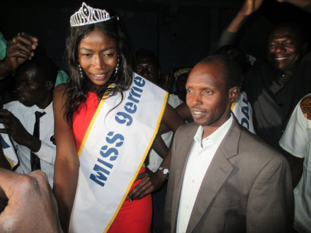 Tchad : élection Miss 9eme Arrondissement 2021 : Lina Olga Azina est ...